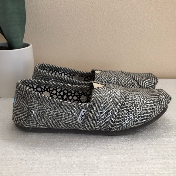 Toms | Shoes | Toms Gray Tweed Metalic Shimmer Alpargata Loafer Flats ...